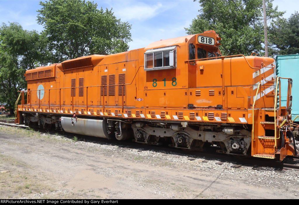 EJE SD-M #818 - Elgin, Joliet & Eastern